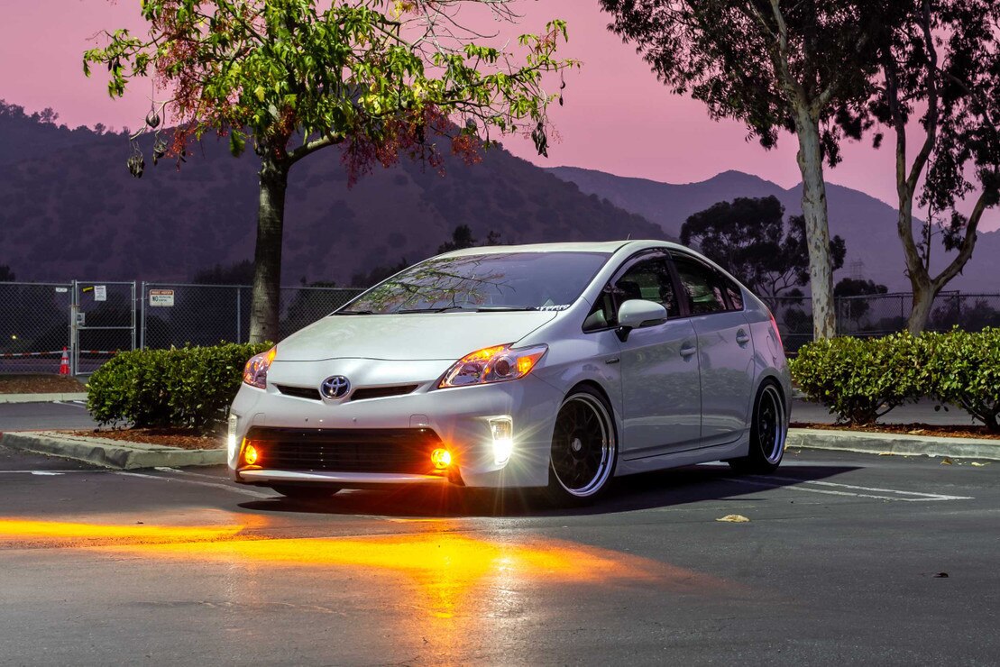 Toyota Prius (10-16) Morimoto XB LED Fog Lights | LF220