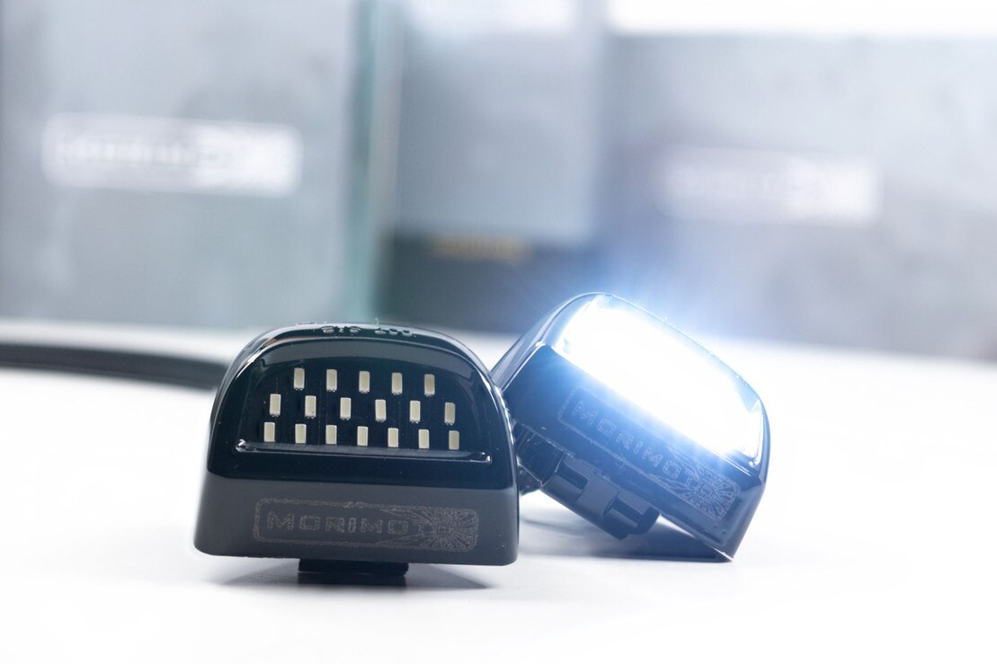 Chevrolet Avalanche (07-13) Morimoto XB License Plate Lights | LF71204