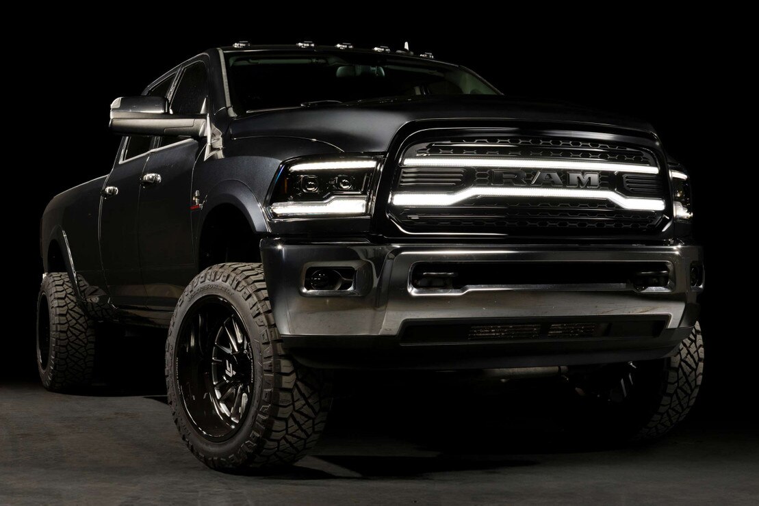 XBG27 | 13 18 Dodge Ram HD Morimoto XBG Grille (Black)
