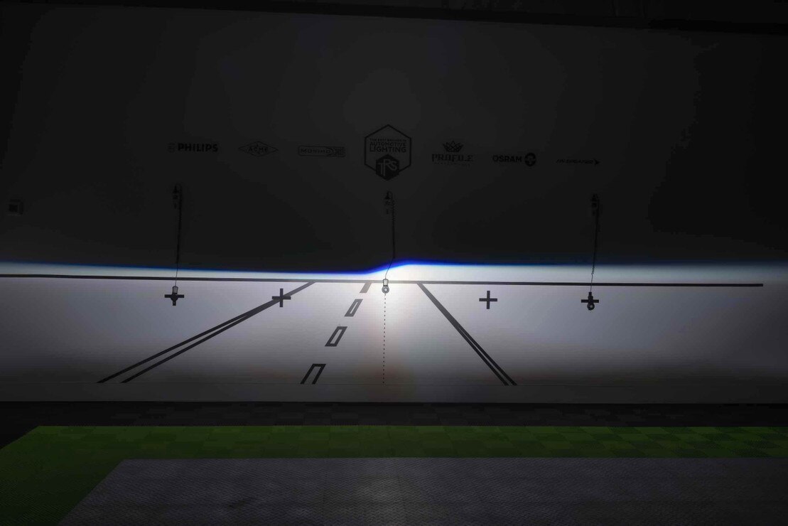 Bi-xenon: Morimoto Mini H1 8.0 HID Projectors PR011