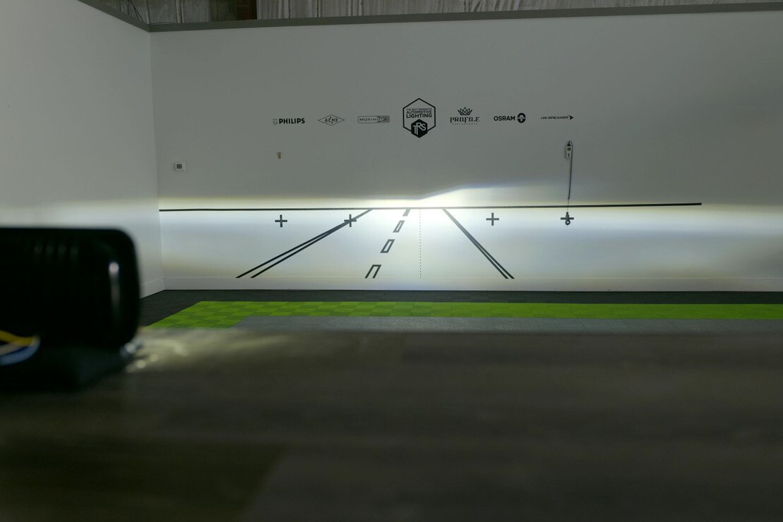 Sealed5 Morimoto Bi-LED (5x7) | Morimoto LF268